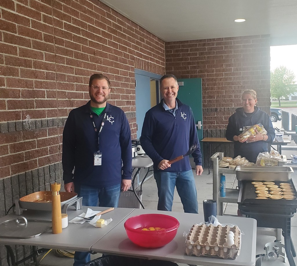 Live Feed | Lewis and Clark Middle School