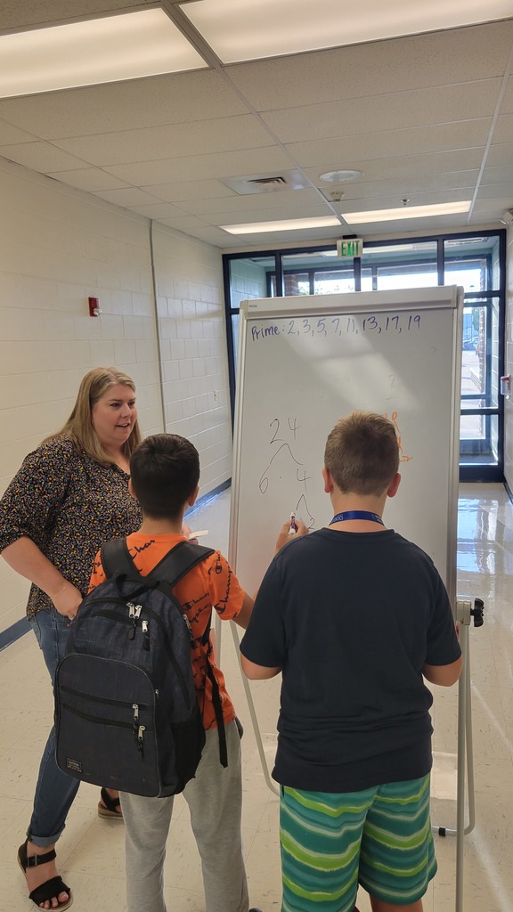 Live Feed | Lewis and Clark Middle School